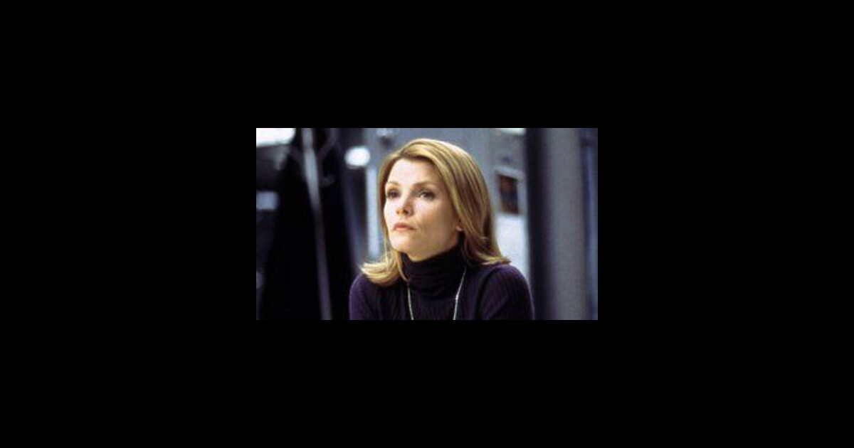 New York Section criminelle ... L' Inspecteur Alexandra Eames revient ...