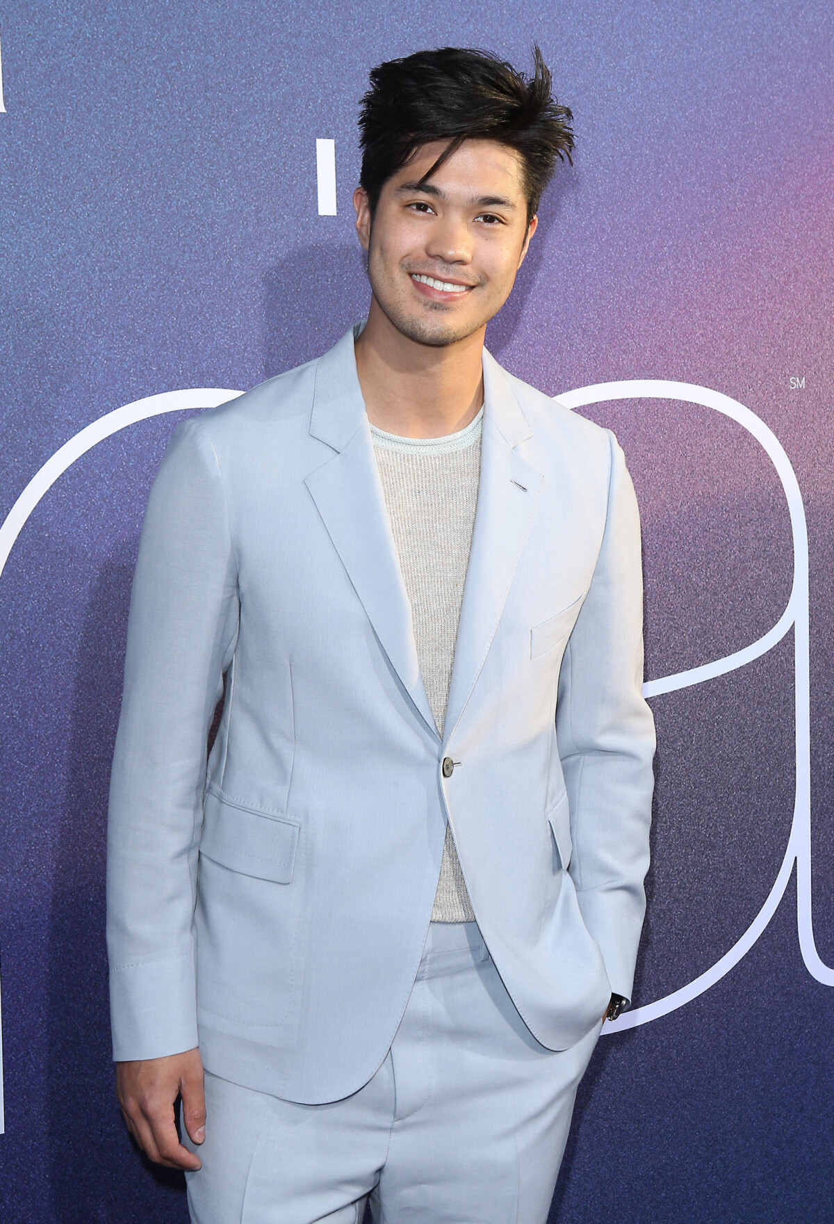 Photo : Gossip Girl : Ross Butler (13 Reasons Why) dans le reboot ...