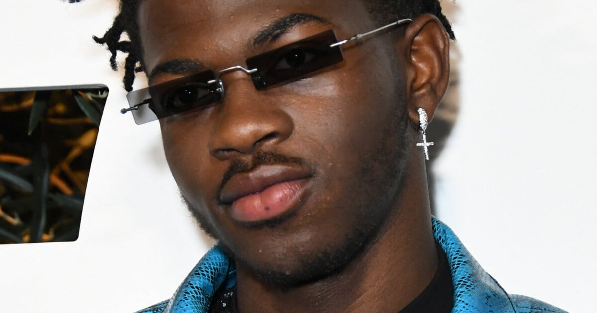 Mort de Juice Wrld : Lil Nas X rend hommage au rappeur en live - PureBreak