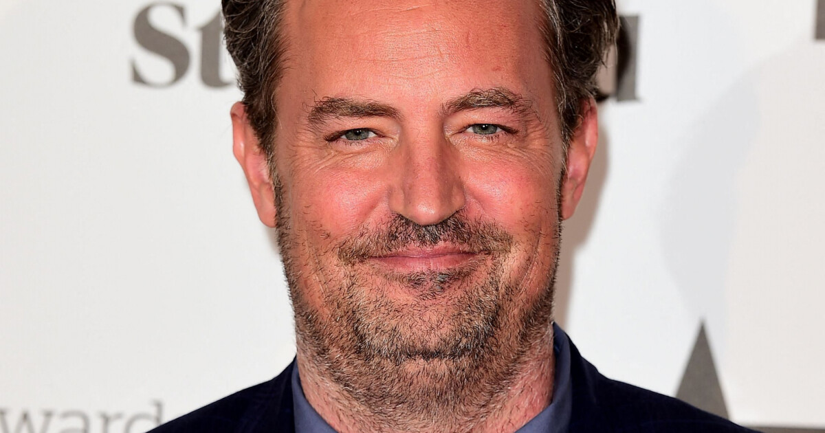 Friends : ce tweet de Matthew Perry affole les nombreux fans qui prient ...