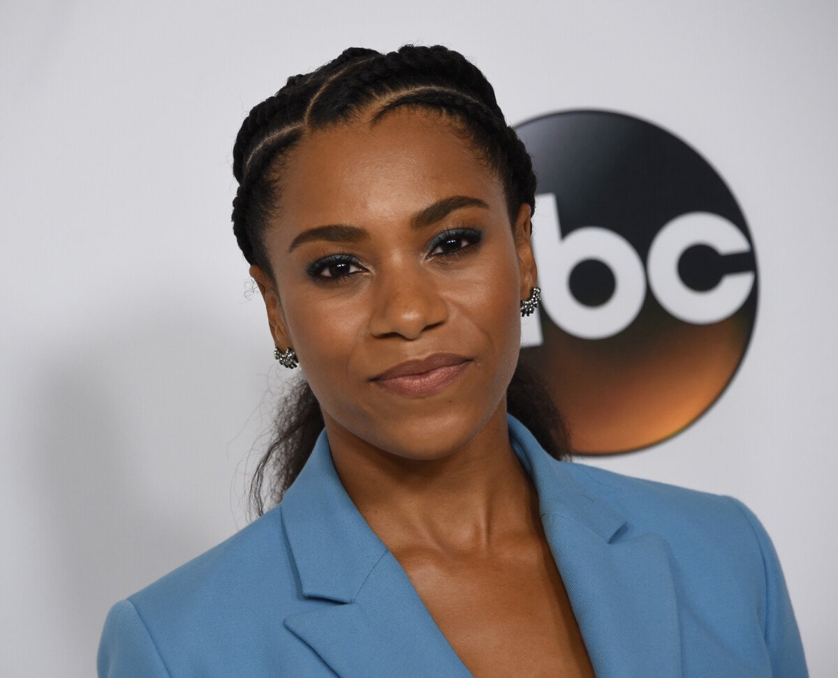 Photo : Kelly McCreary - Les célébrités arrivent à la soirée ABC à ...