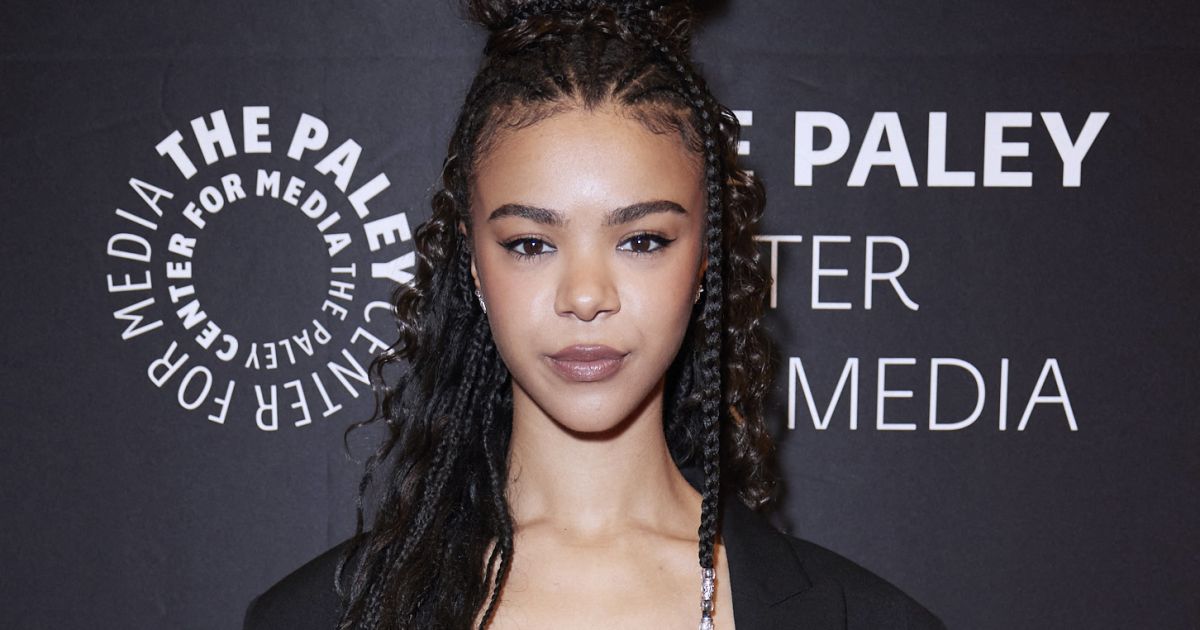 India Amarteifio - Photocall de la série Queen Charlotte : A Bridgerton ...