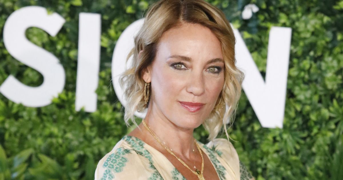 Emma Colberti au photocall de la série Un si grand soleil lors du 62ème ...