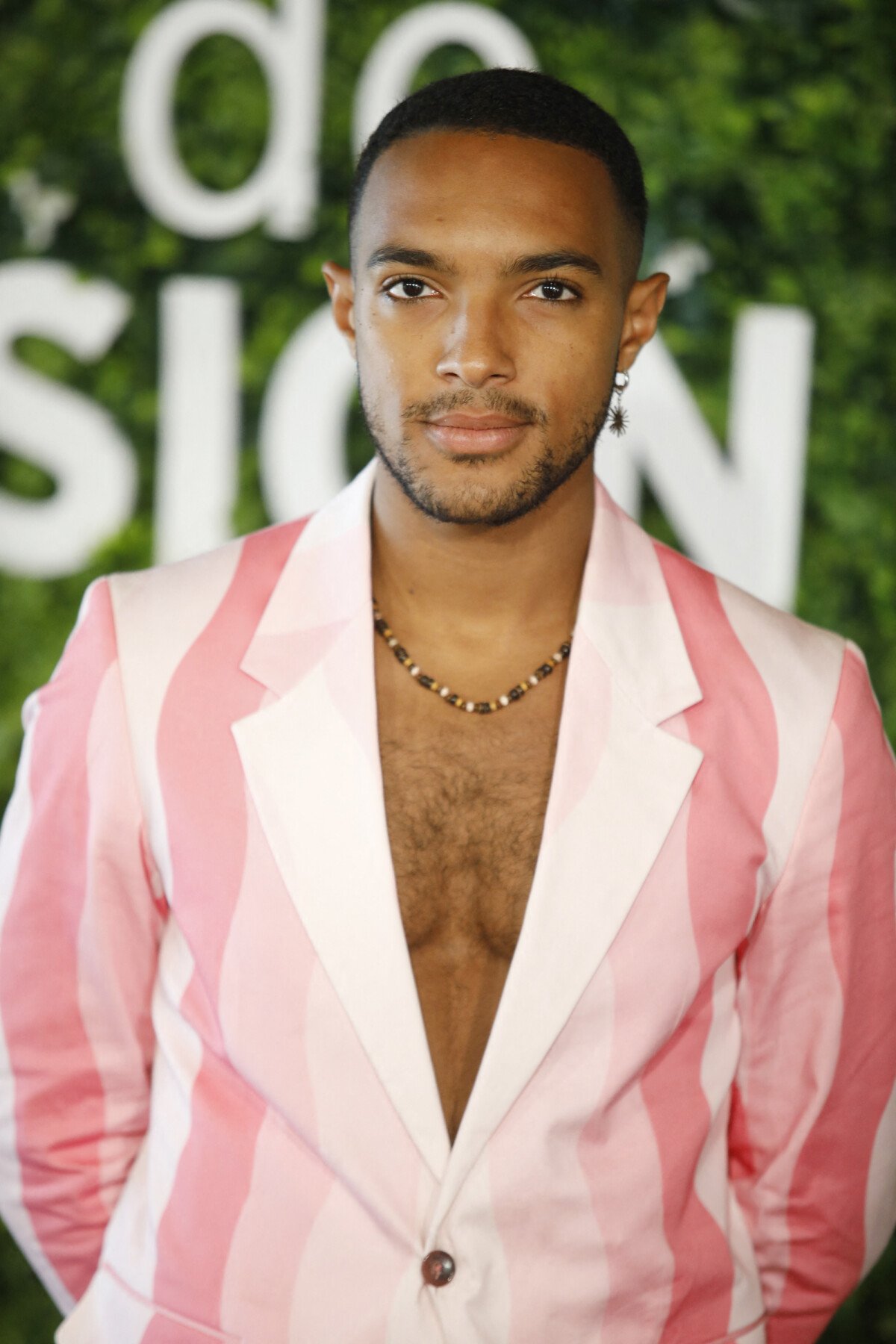 Photo : Benjamin Douba-Paris,au photocall de la série "Ici tout ...