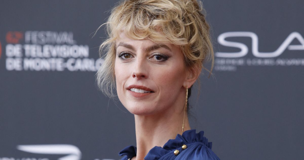 Sara Mortensen sur le tapis rouge du photocall de la cérémonie d'ouverture du 62ème Festival de ...
