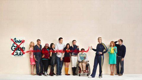 Glee saison 2 ... le Glee Club va reprendre Friday de Rebecca Black ...