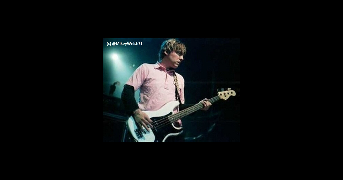 Weezer en deuil : mort troublante de Mikey Welsh, son ancien bassiste ...
