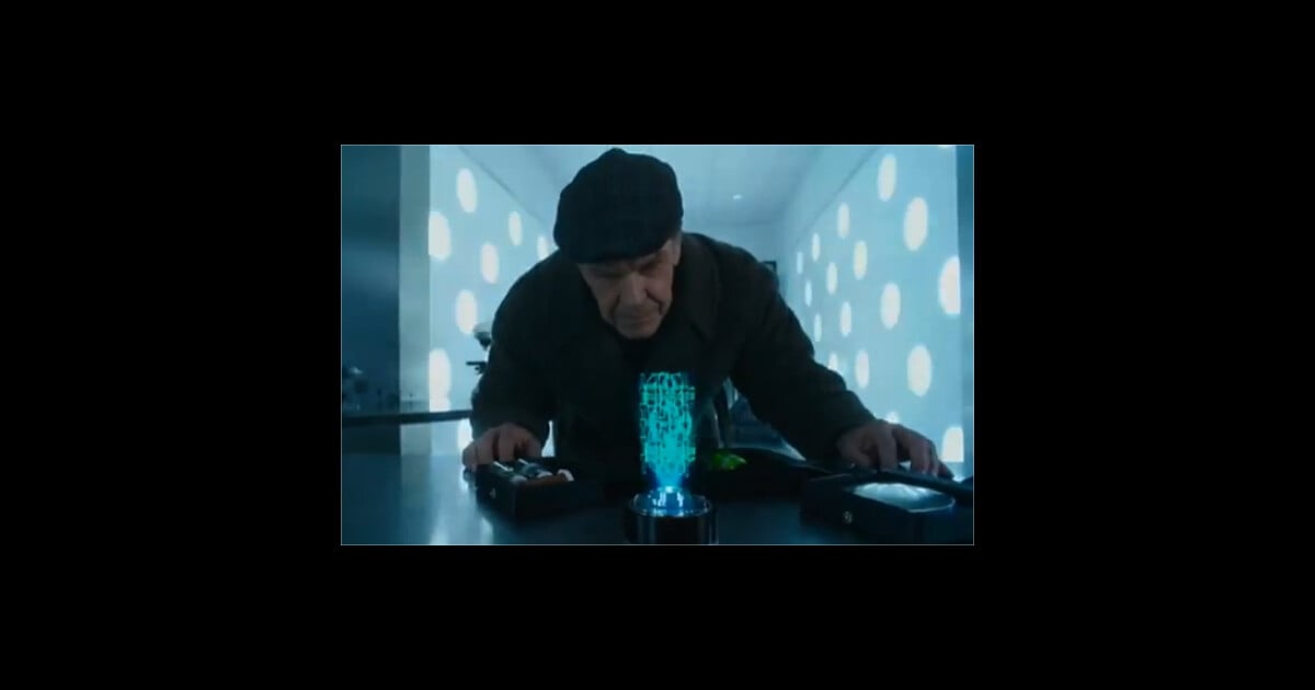 Fringe saison 5 : bande annonce et 5 secrets du Comic Con ! (SPOILER ...