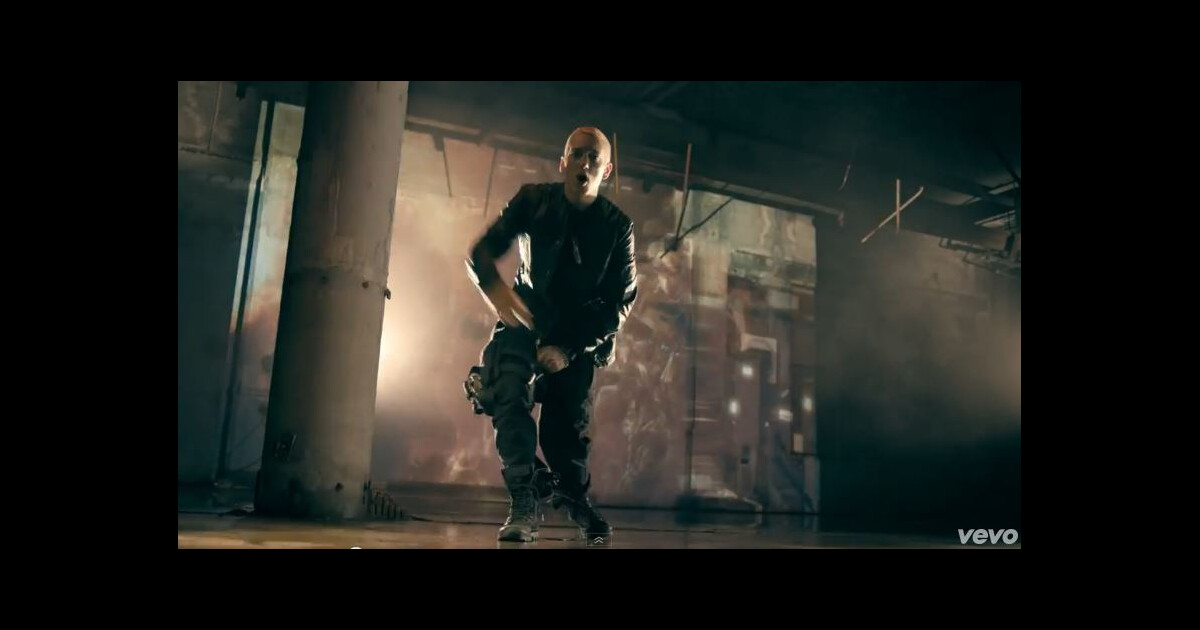 eminem survival cod ghosts