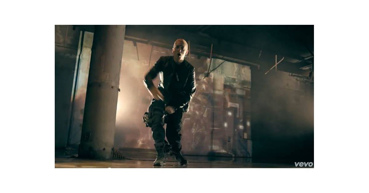Eminem : Survival, le clip guerrier pour la BO de Call of Duty Ghosts ...