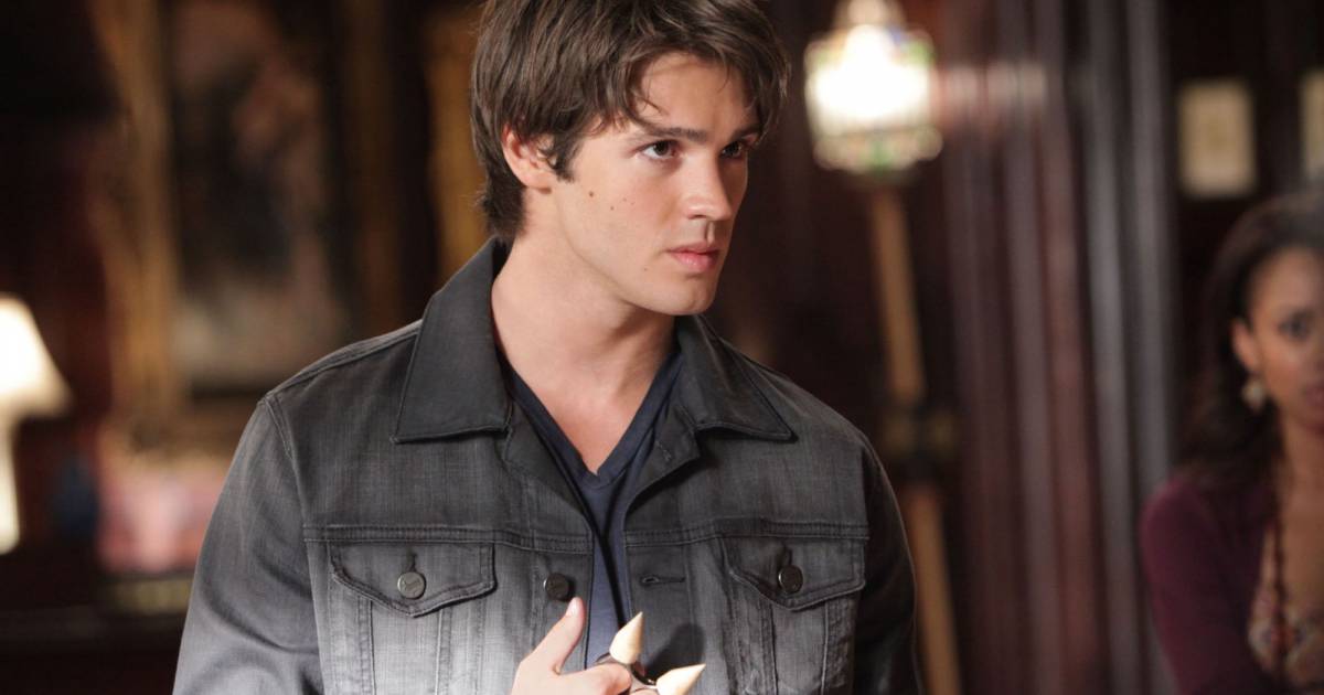 The Vampire Diaries : Jeremy sur une photo - Purebreak