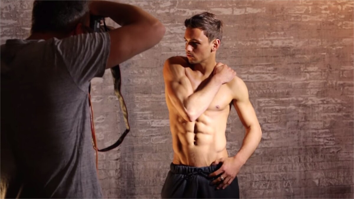 Photo : Tom Daley sexy et musclé dans la vidéo des coulisses de son ...