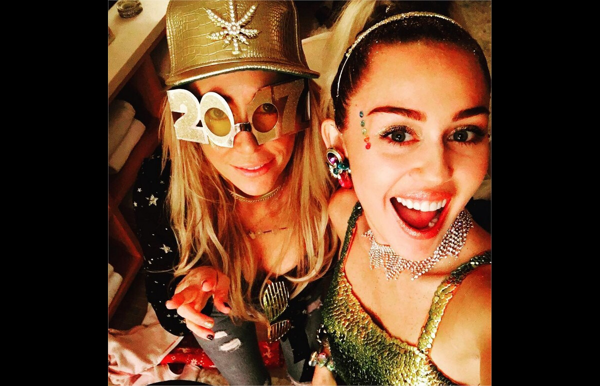 Photo : Miley Cyrus et sa maman Trish - PureBreak