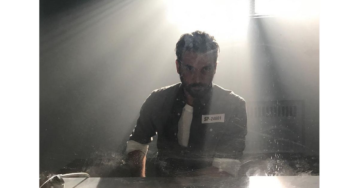 Riverdale saison 2 : FP Jones (Skeet Ulrich) sur une photo - Purebreak