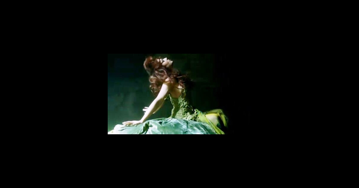 Cheryl Cole ... Son nouveau clip, The Flood - PureBreak