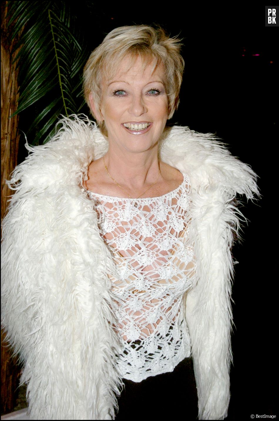 Cette ex-star culte de TF1 était une vraie cougar ! C'est elle qui le ...