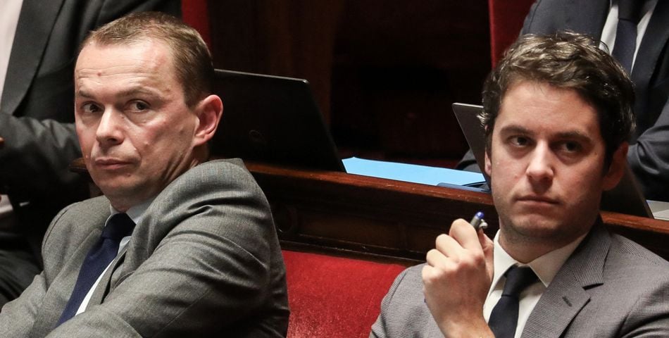 Le ministre du Travail, Olivier Dussopt et Gabriel Attal, lors de la ...