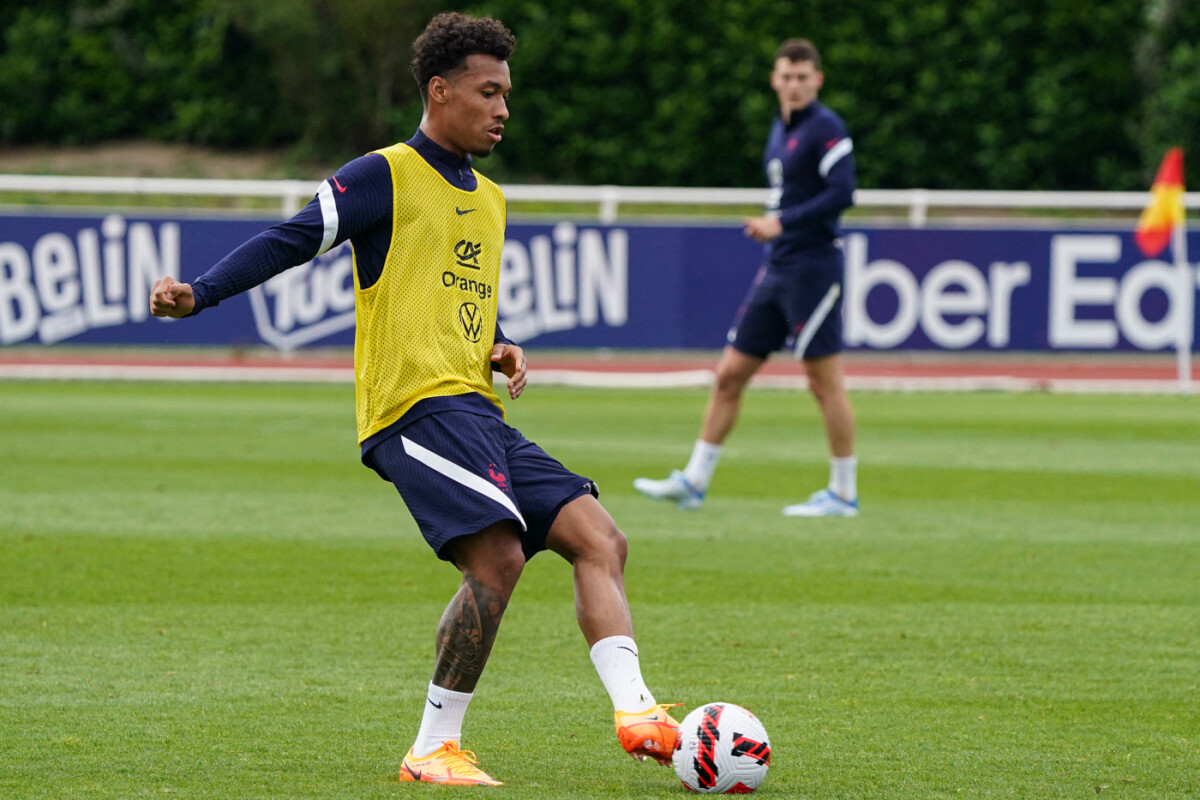 Photo : Boubacar Kamara - Entrainement de l'Equipe de France, au Centre ...