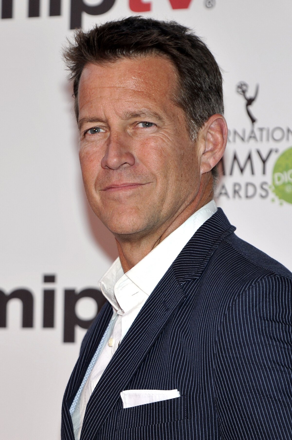 Photo : L'acteur James Denton arrive à la soirée d'ouverture du MIPTV à l'hôtel Majestic à ...