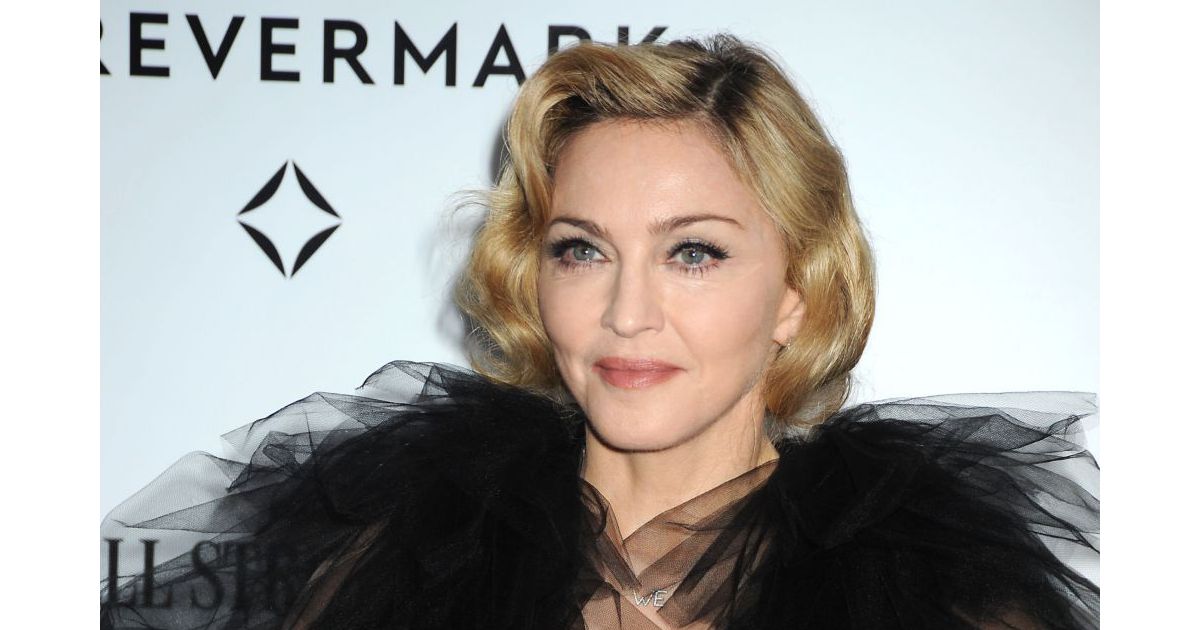 Madonna glam à souhait - Purebreak