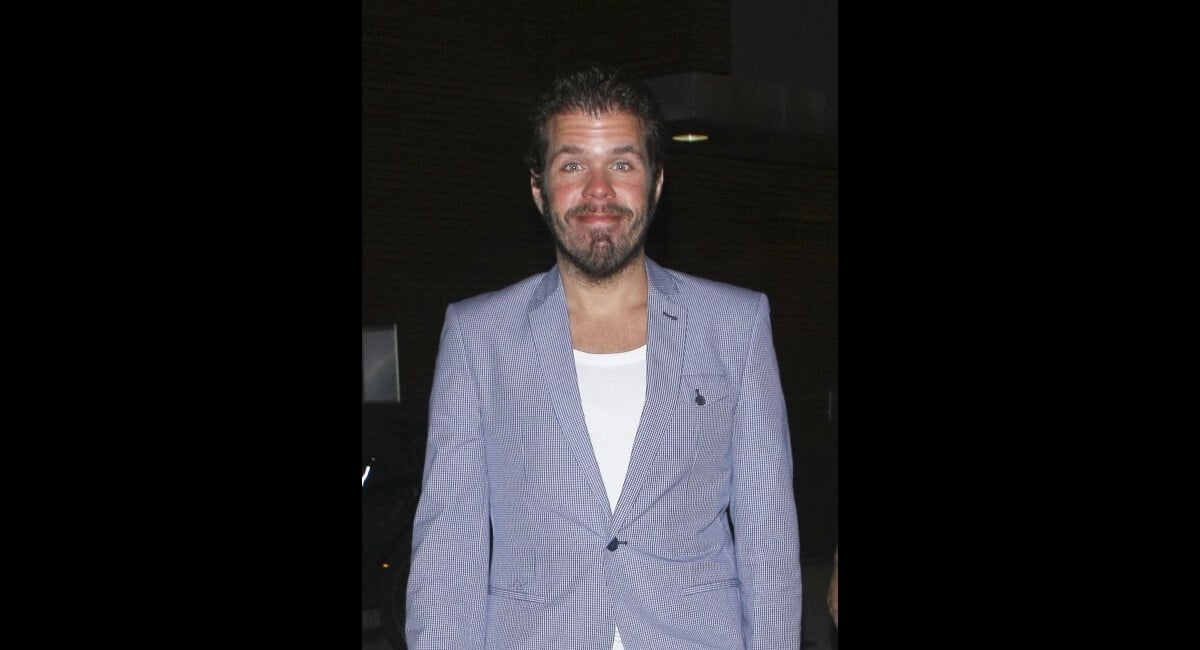 Photo : Perez Hilton a pris Miley Cyrus pour cible - PureBreak