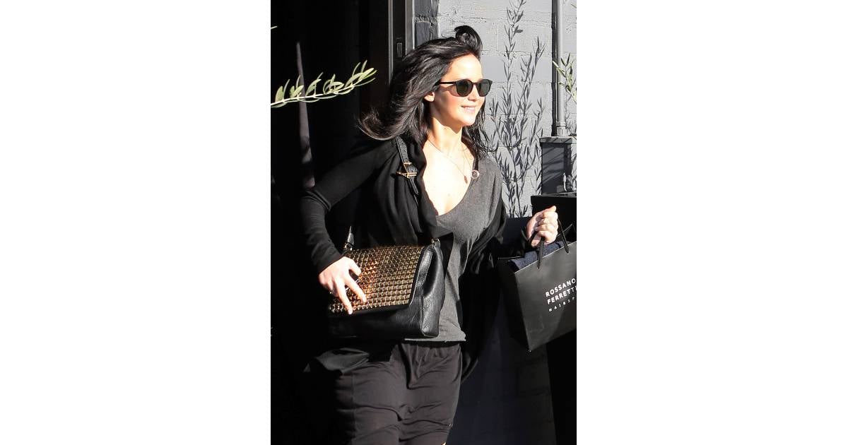 Jennifer Lawrence redevient brune au lendemain des Oscars 2013 - Purebreak