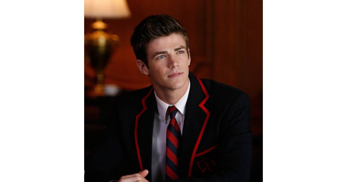 Grant Gustin joue Sebastian dans Glee - Purebreak