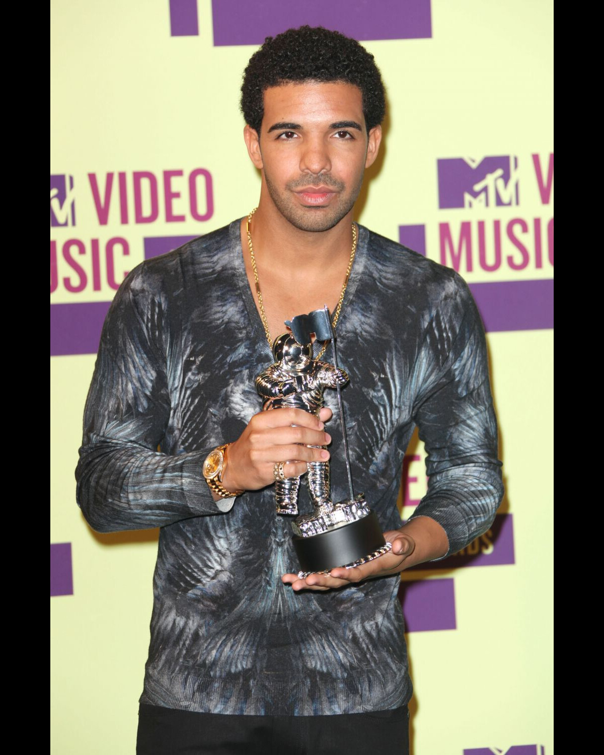 Photo : Drake : Days in the East, son nouveau single, parlerait de ...