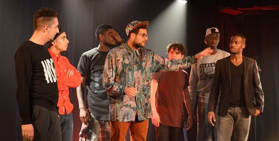 Le Woop' est consitué de 6 humoristes et un DJ - Purebreak