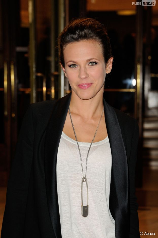 Lorie draguée par des stars : "Je ne les citerai pas, ça risquerait de ...