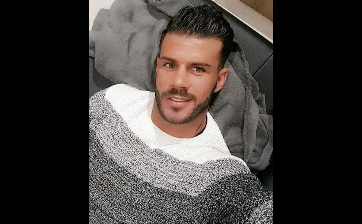 Photo : Florent Ré fait partie du casting officiel de La Villa des ...