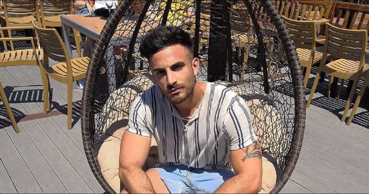 Antoine Goretti (Les Princes 9) révèle avoir couché avec... Ester ...