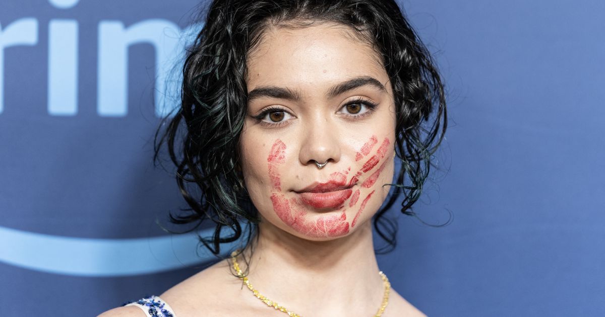 Auli'i Cravalho - Photocall de la première de la série The Power à New ...