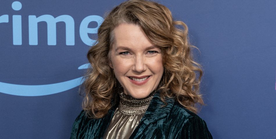 Elise Robertson - Photocall de la première de la série The Power à New ...