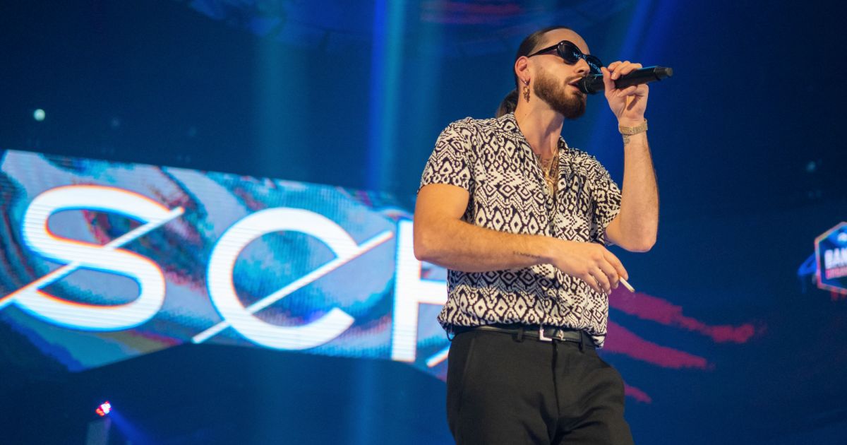 Exclusif - Le rappeur SCH est en showcase lors de la soirée La ...