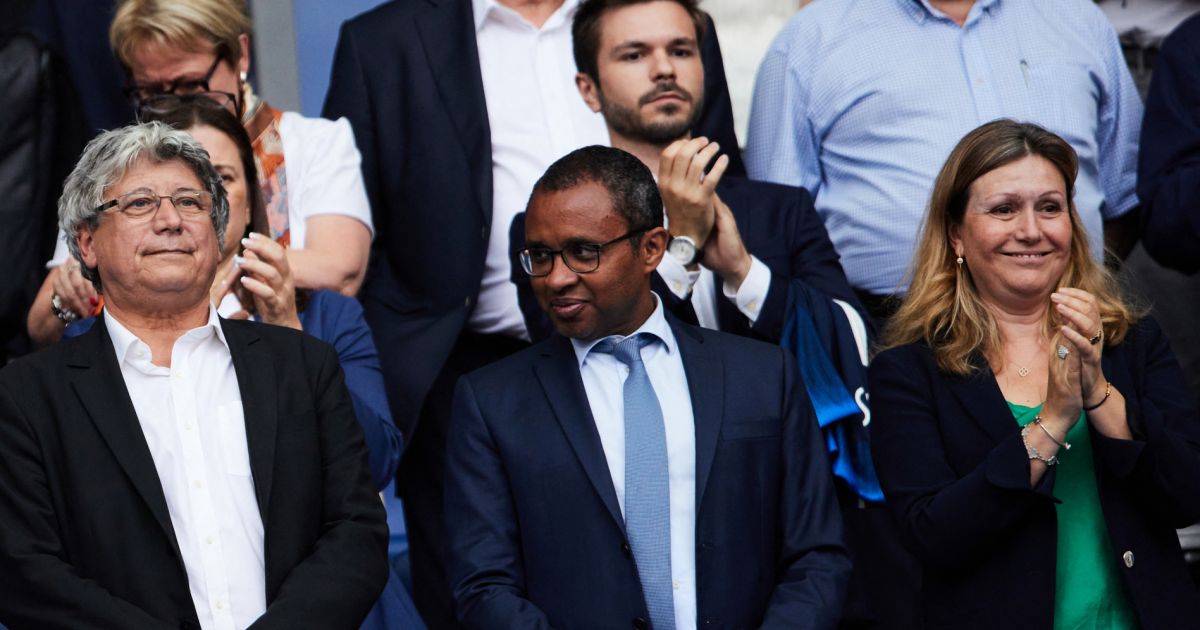 Eric Coquerel, Pap Ndiaye, Yaël Braun-Pivet dans les tribunes du match ...