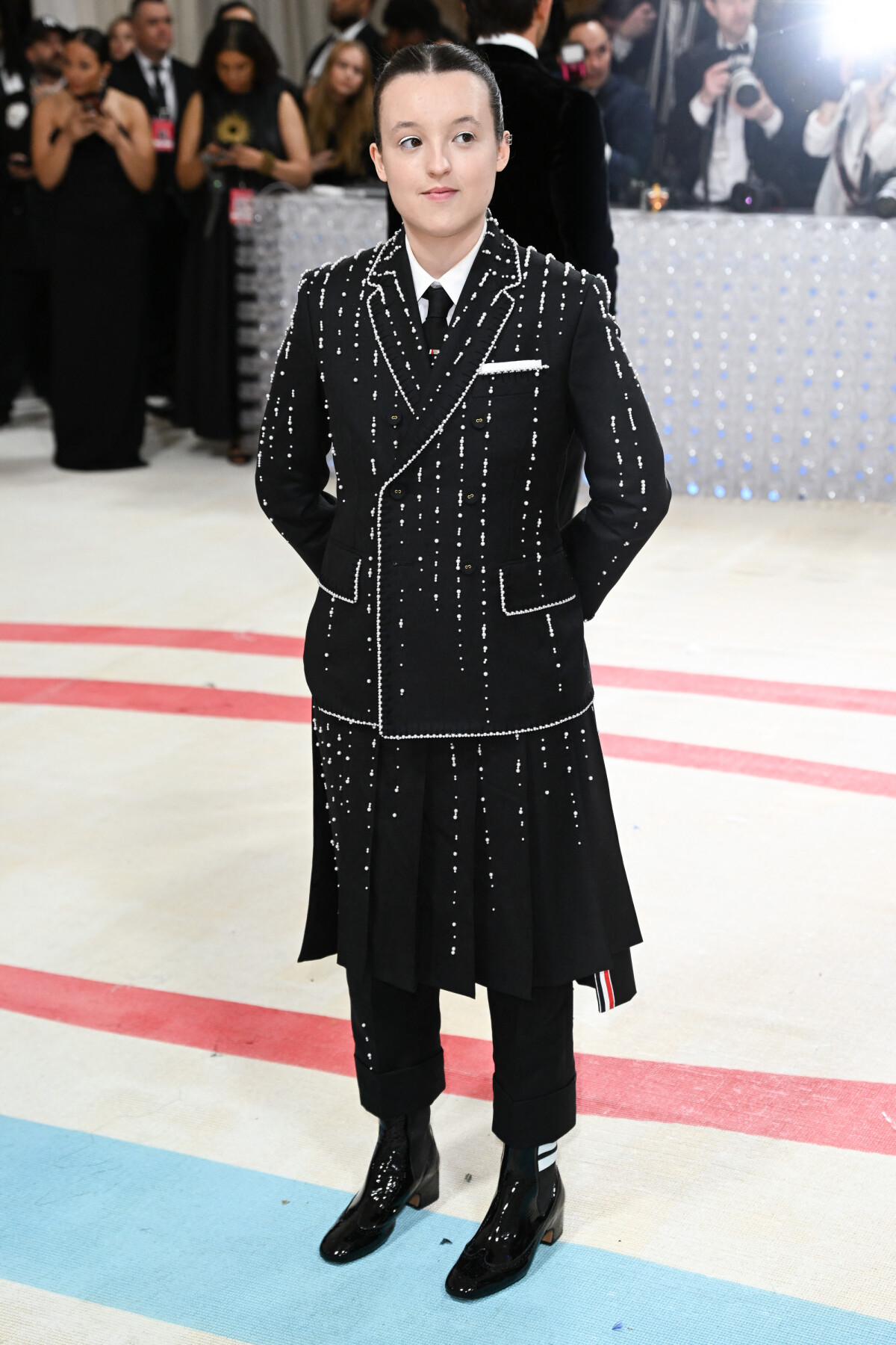 Photo : Bella Ramsey - Les célébrités arrivent à la soirée du "MET Gala ...