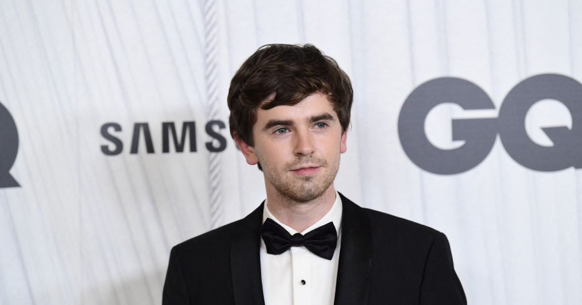 Freddie Highmore - Photocall de la soirée GQ Men Of The Year Awards à ...