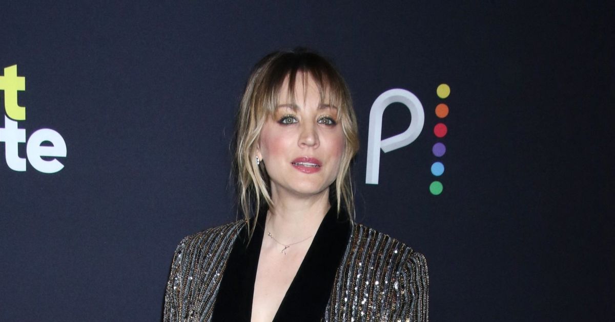 Kaley Cuoco à la première du film Meet Cute à New York, le 20 septembre ...