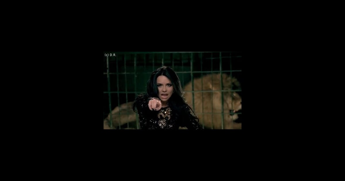 VIDEO - Inna : Le teaser de son nouveau clip Un Momento - PureBreak