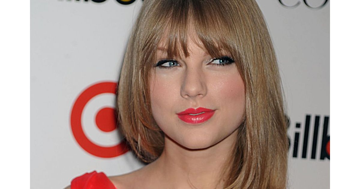 Taylor Swift kifee Hunger Games et le prouve - Purebreak