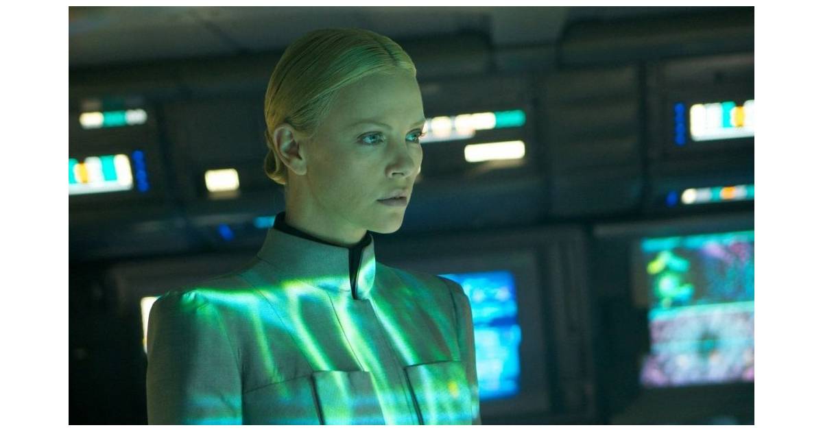 Charlize Theron, sublime dans Prometheus - Purebreak