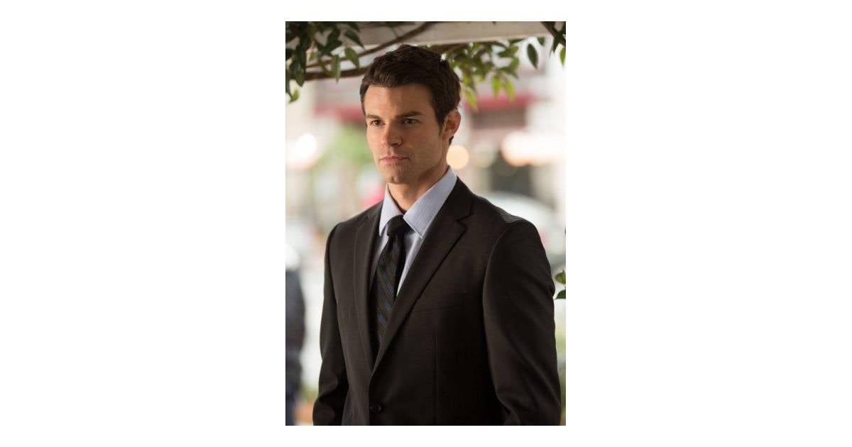 Elijah nous a réservé une surprise pour son retour dans Vampire Diaries ...