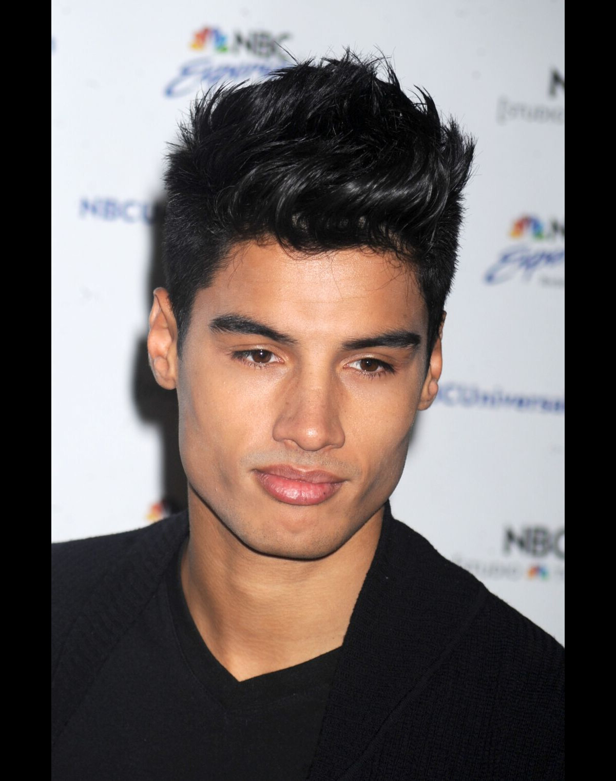 Photo : Siva Kaneswaran, chanteur mais aussi mannequin - PureBreak