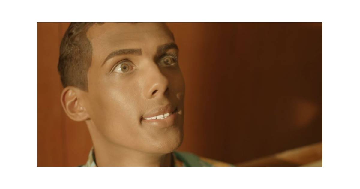 Stromae, méconnaissable dans le clip du single Papaoutai - Purebreak