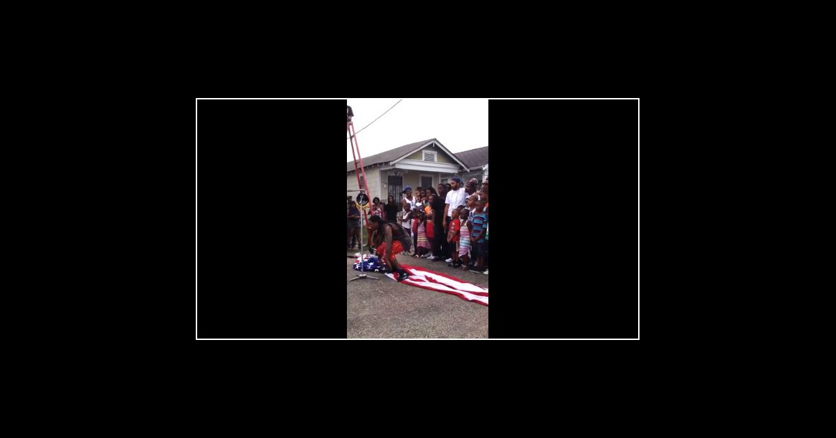 Lil Wayne provoc' : il marche sur un drapeau US pendant le tournage de ...