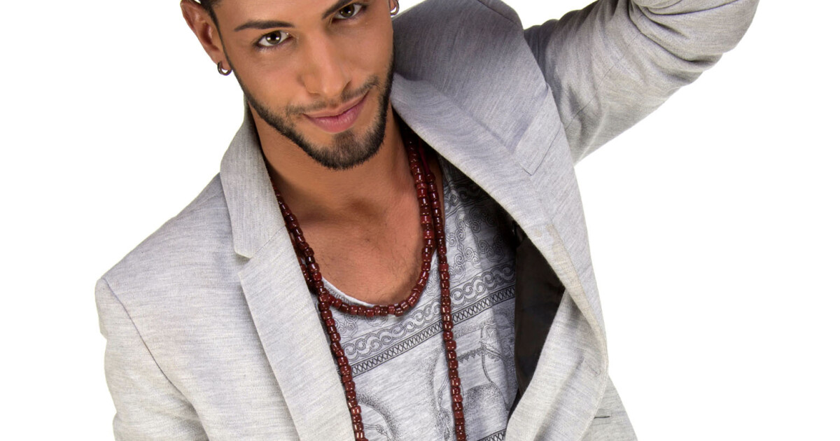 Sacha (Secret Story 8) : le meilleur du pire de ses vidéos Youtube ...