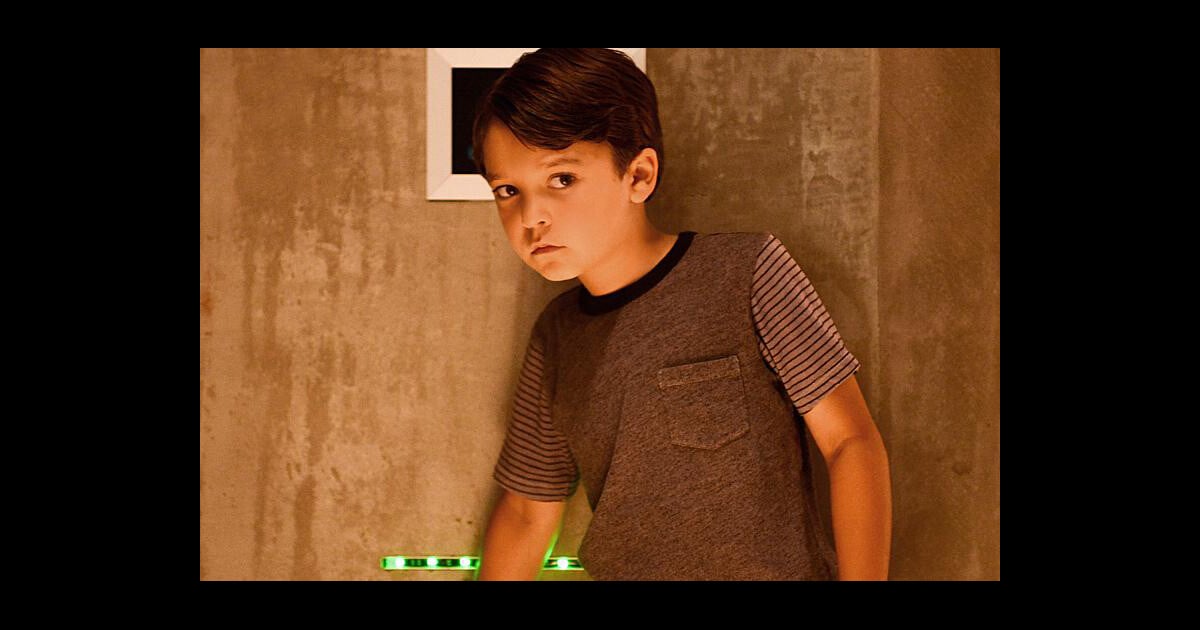 Extant saison 1 : le salaire étonnant du petit Ethan - PureBreak