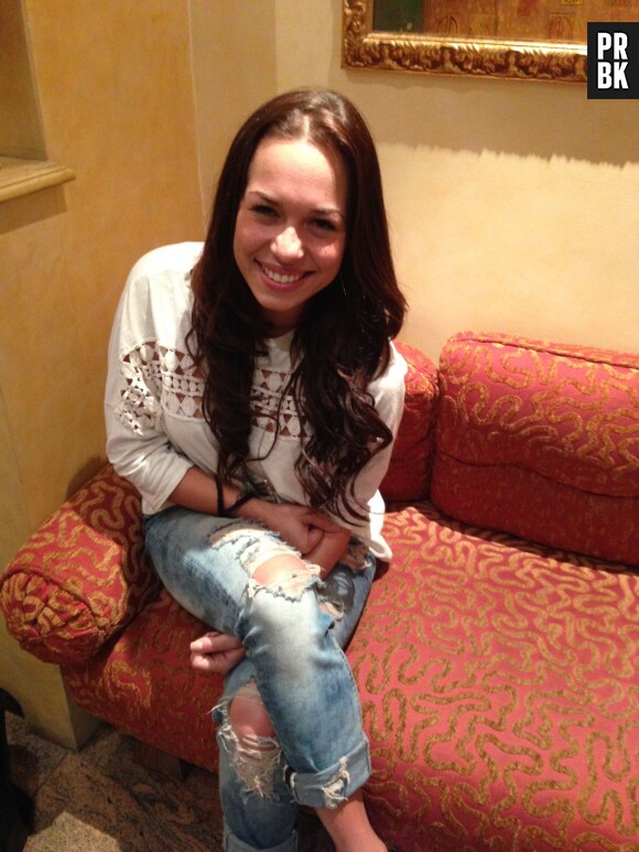Photo : Stéphanie (Les Marseillais en Thaïlande) en interview pour ... Photo : Stéphanie (Les Marseillais en Thaïlande) en interview pour ...