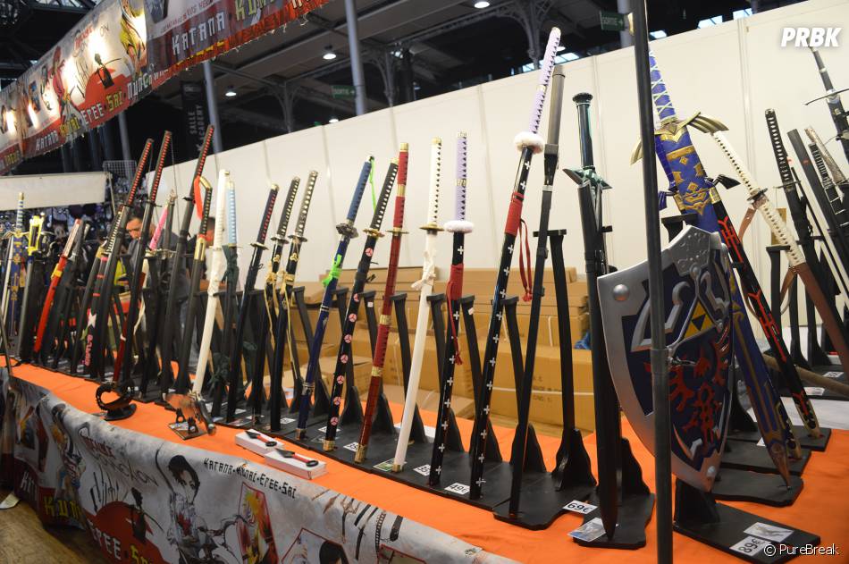 Comic Con Paris 2015 : des katanas en vente - Purebreak